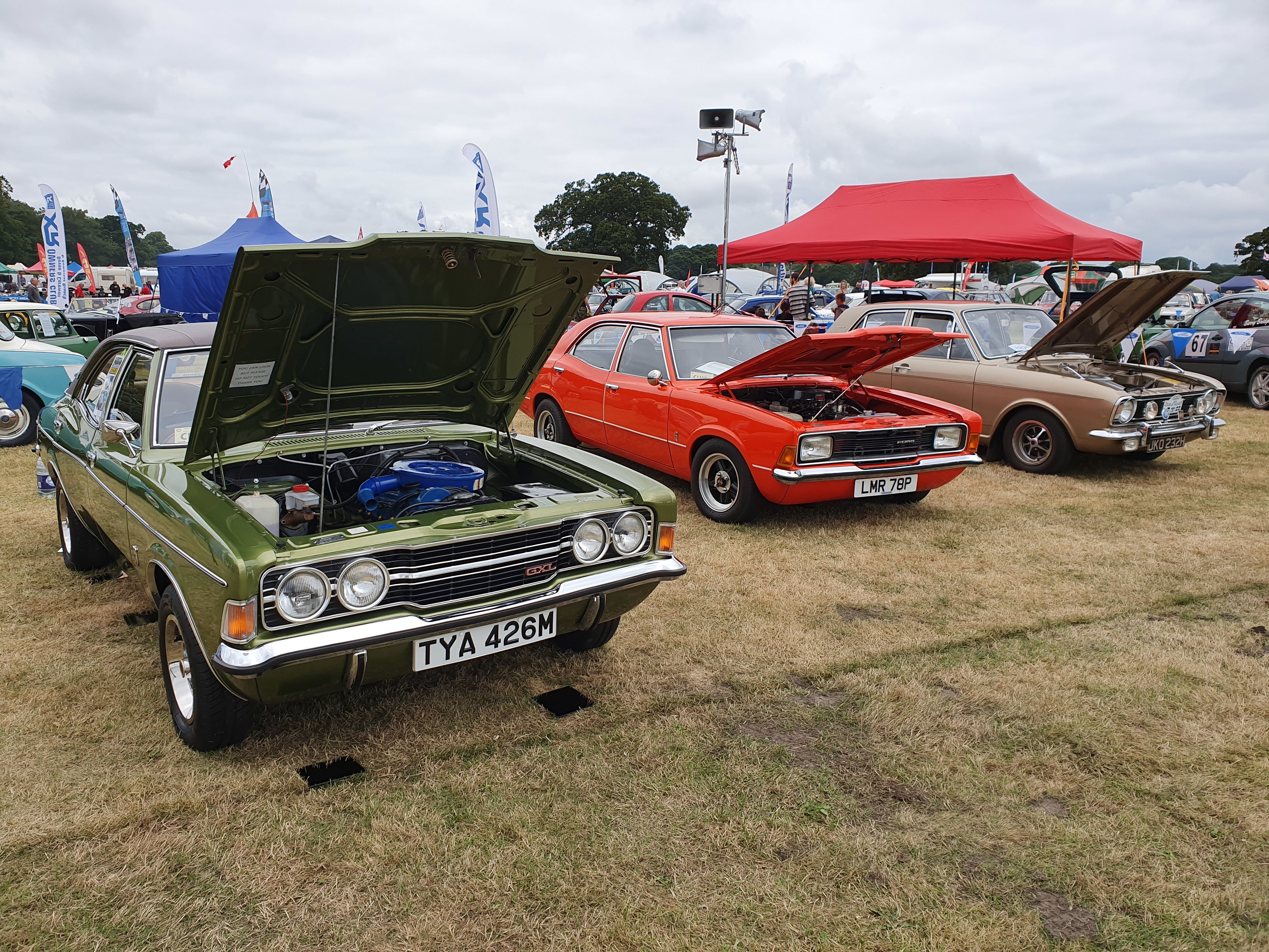 Powderham Historic vehicle gathering 2019 - EVENT REPORTS - Old Skool Ford