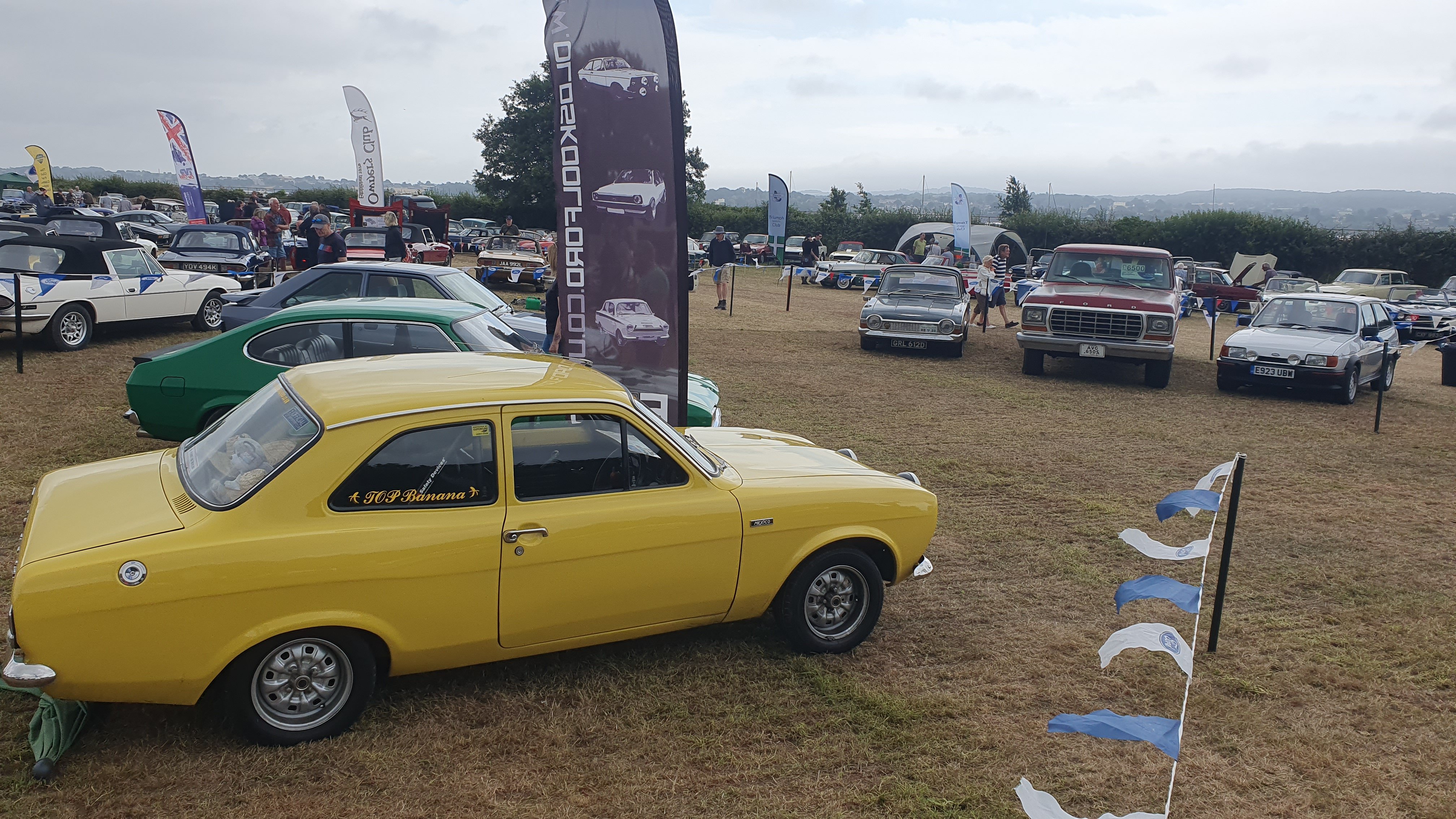 Powderham Historic Vehicle Gathering 2023 8th 9th July - SHOWS, EVENTS ...